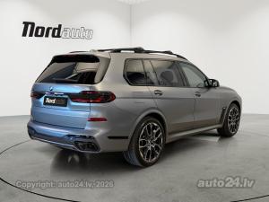 Pelēks BMW X7 2024 Tallina, ar dzinēja tilpumu 4.40 L un nobraukumu 49 tūkst. km par 99900 €, foto 3 vietnē AUTOMOTO.COM.LV