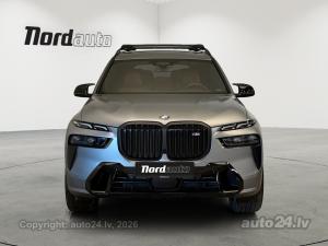 Pelēks BMW X7 2024 Tallina, ar dzinēja tilpumu 4.40 L un nobraukumu 49 tūkst. km par 99900 €, foto 4 vietnē AUTOMOTO.COM.LV