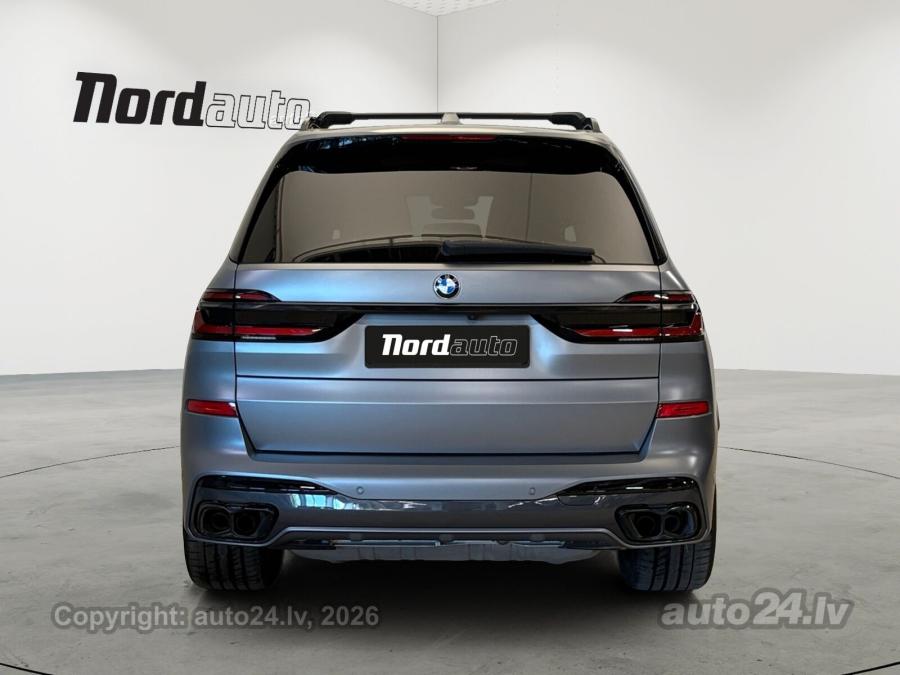 Pelēks BMW X7 2024 Tallina, ar dzinēja tilpumu 4.40 L un nobraukumu 49 tūkst. km par 99900 €, foto 5 vietnē AUTOMOTO.COM.LV
