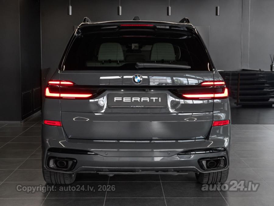 Grey BMW X7 2024 in Tallinn, with an engine capacity of 3.00 L and mileage of 134 thousand km for 84900 €, photo 4 on AUTOMOTO.COM.LV