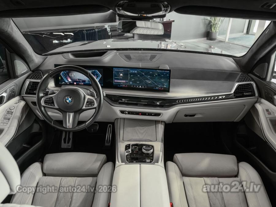 Grey BMW X7 2024 in Tallinn, with an engine capacity of 3.00 L and mileage of 134 thousand km for 84900 €, photo 13 on AUTOMOTO.COM.LV