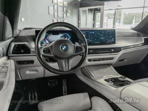 Grey BMW X7 2024 in Tallinn, with an engine capacity of 3.00 L and mileage of 134 thousand km for 84900 €, photo 15 on AUTOMOTO.COM.LV