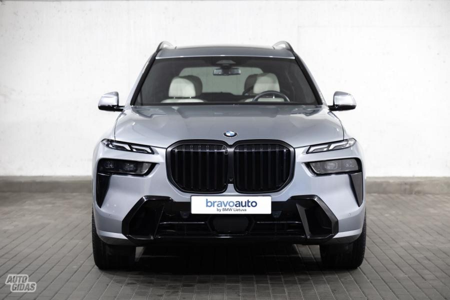 Grey BMW X7 2025 in Vilnius, with an engine capacity of 3.00 L and mileage of 38 thousand km for 98491 €, photo 2 on AUTOMOTO.COM.LV