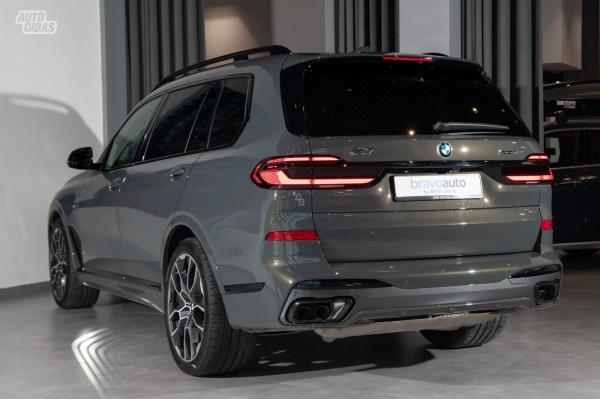 Grey BMW X7 2025 in Kaunas, with an engine capacity of 3.00 L and mileage of 16 thousand km for 95771 €, photo 5 on AUTOMOTO.COM.LV