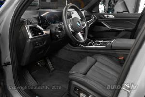 Pelēks BMW X7 2026 Rīga, ar dzinēja tilpumu 3.00 L un nobraukumu 7 tūkst. km par 96800 €, foto 10 vietnē AUTOMOTO.COM.LV