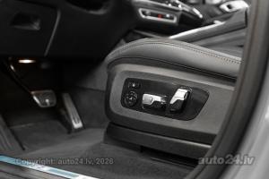 Pelēks BMW X7 2026 Rīga, ar dzinēja tilpumu 3.00 L un nobraukumu 7 tūkst. km par 96800 €, foto 16 vietnē AUTOMOTO.COM.LV