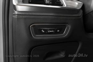 Pelēks BMW X7 2026 Rīga, ar dzinēja tilpumu 3.00 L un nobraukumu 7 tūkst. km par 96800 €, foto 17 vietnē AUTOMOTO.COM.LV