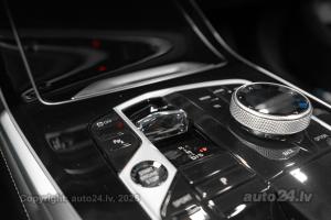 Pelēks BMW X7 2026 Rīga, ar dzinēja tilpumu 3.00 L un nobraukumu 7 tūkst. km par 96800 €, foto 28 vietnē AUTOMOTO.COM.LV