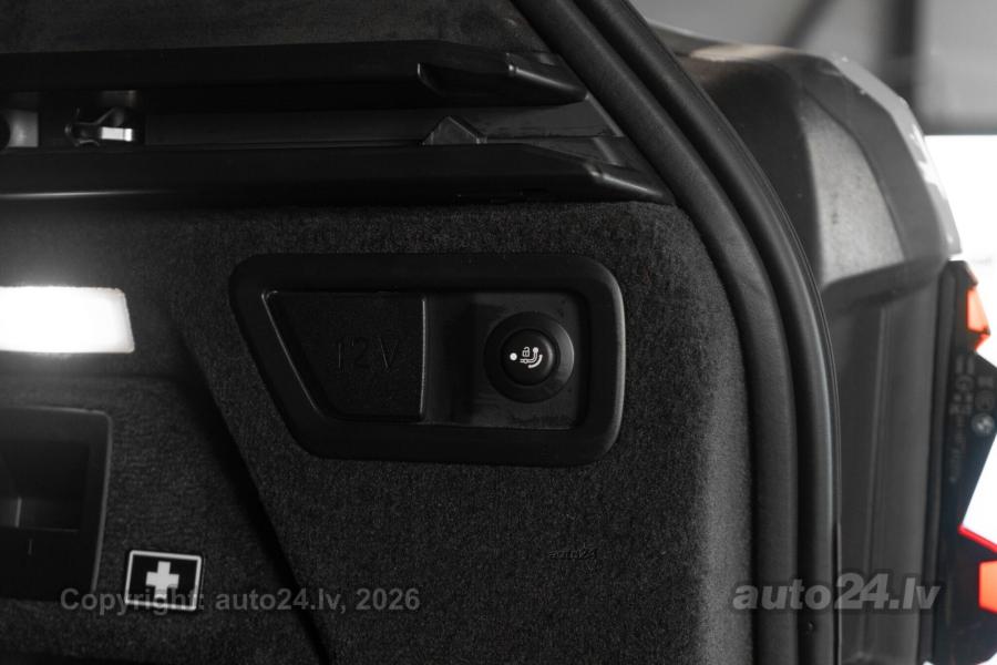 Pelēks BMW X7 2026 Rīga, ar dzinēja tilpumu 3.00 L un nobraukumu 7 tūkst. km par 96800 €, foto 30 vietnē AUTOMOTO.COM.LV