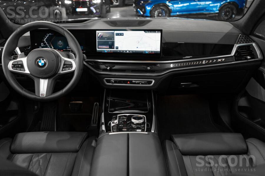 Grey BMW X7 2026 in Riga, with an engine capacity of 3.00 L and mileage of 18 thousand km for 96800 €, photo 12 on AUTOMOTO.COM.LV