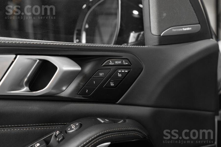Grey BMW X7 2026 in Riga, with an engine capacity of 3.00 L and mileage of 18 thousand km for 96800 €, photo 18 on AUTOMOTO.COM.LV