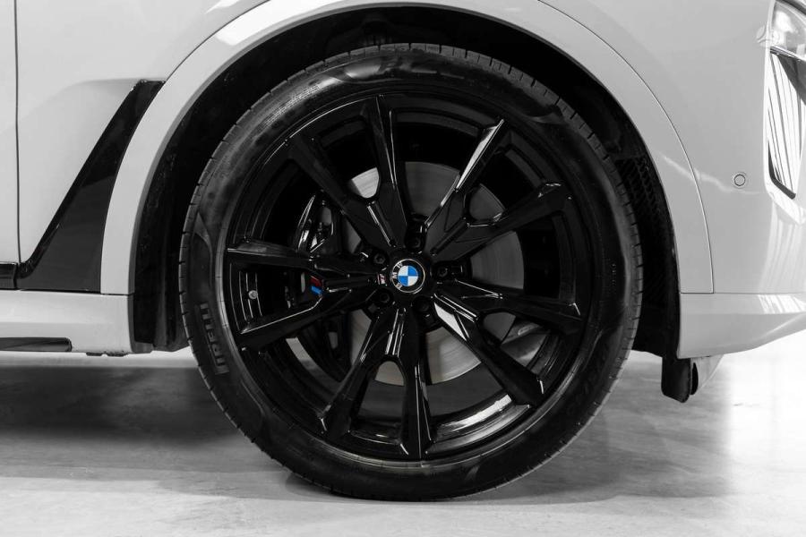 Pelēks BMW X7 2026 Rīga, ar dzinēja tilpumu 2.99 L un nobraukumu 18 tūkst. km par 96800 €, foto 8 vietnē AUTOMOTO.COM.LV