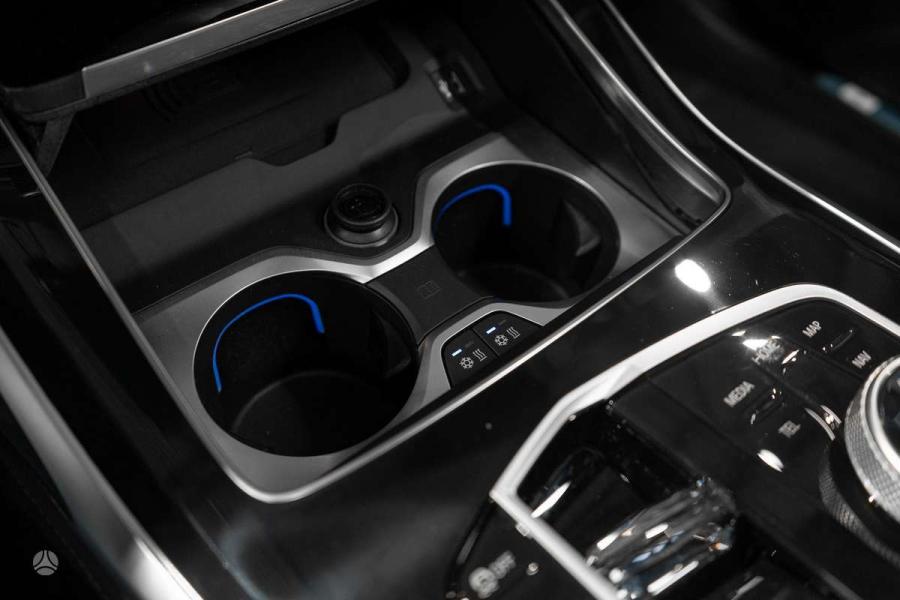 Pelēks BMW X7 2026 Rīga, ar dzinēja tilpumu 2.99 L un nobraukumu 18 tūkst. km par 96800 €, foto 31 vietnē AUTOMOTO.COM.LV