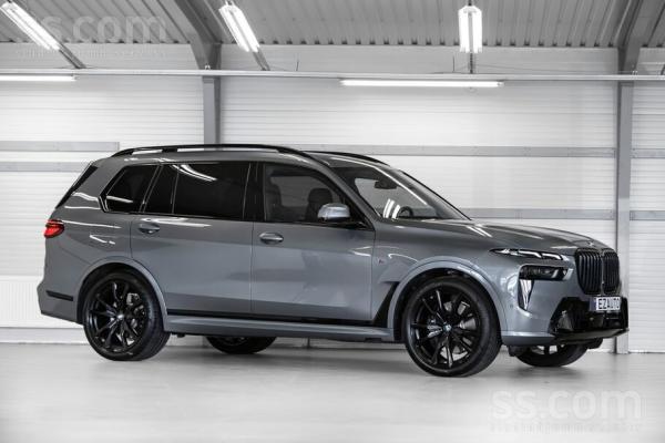 BMW X7 2026 in Tukums on AUTOMOTO.COM.LV Grey BMW X7 2026 in Tukums, with an engine capacity of 3.00 L and mileage of 7 thousand km for 102777 β¬, photo 6 on AUTOMOTO.COM.LV