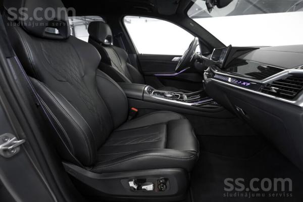 BMW X7 2026 in Tukums on AUTOMOTO.COM.LV Grey BMW X7 2026 in Tukums, with an engine capacity of 3.00 L and mileage of 7 thousand km for 102777 β¬, photo 11 on AUTOMOTO.COM.LV