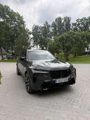 Pelēks BMW X7 2023 Kauņa, ar dzinēja tilpumu 4.40 L un nobraukumu 27 tūkst. km par 110000 €, foto 3 vietnē AUTOMOTO.COM.LV