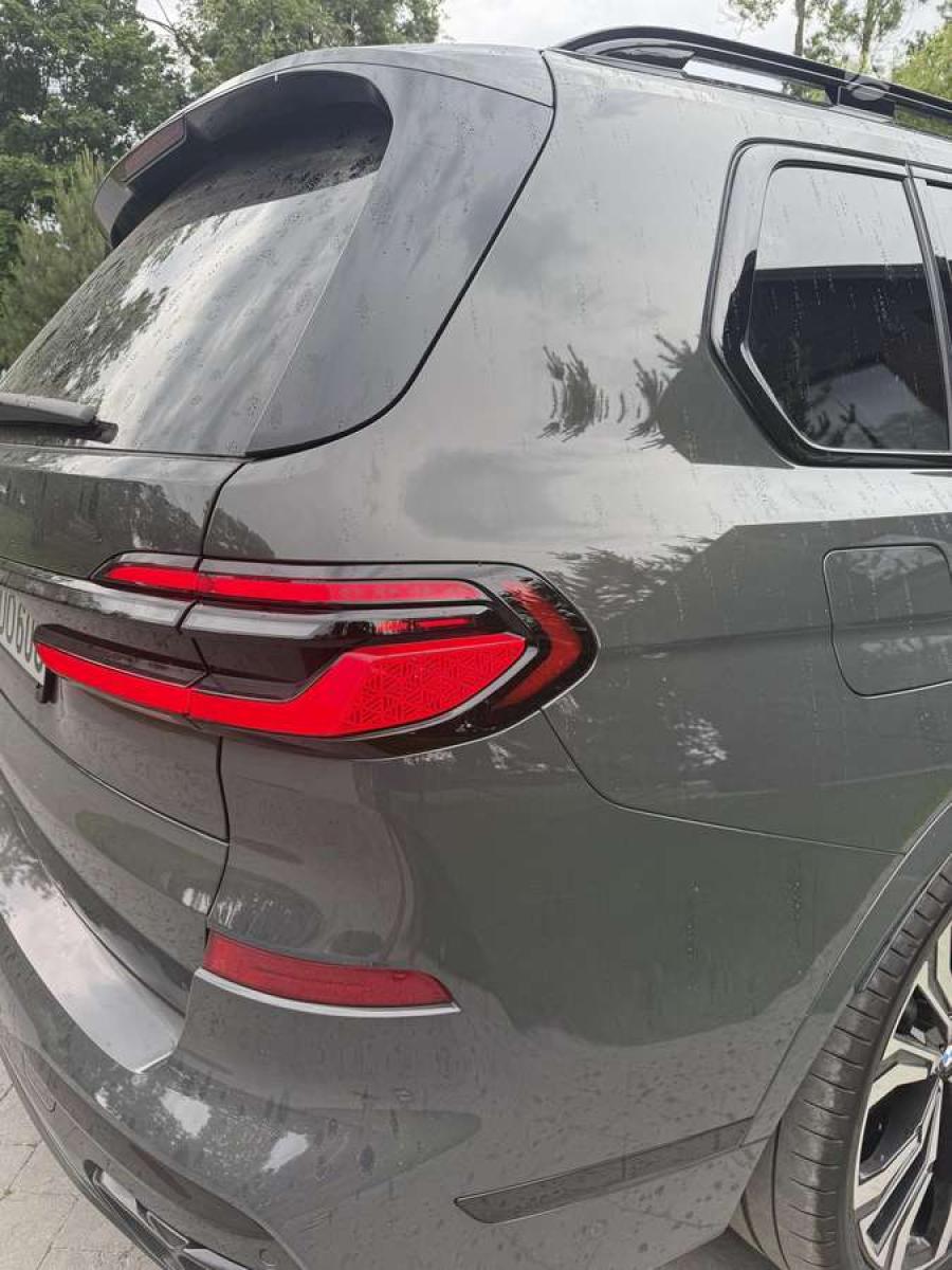 Pelēks BMW X7 2023 Kauņa, ar dzinēja tilpumu 4.40 L un nobraukumu 27 tūkst. km par 110000 €, foto 14 vietnē AUTOMOTO.COM.LV