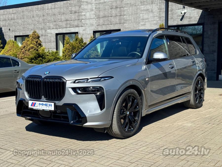 Pelēks BMW X7 2025 Tallina, ar dzinēja tilpumu 3.00 L un nobraukumu 27 tūkst. km par 107900 €, foto 3 vietnē AUTOMOTO.COM.LV