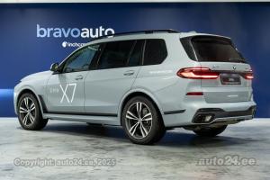 Pelēks BMW X7 2025 Tallina, ar dzinēja tilpumu 3.00 L un nobraukumu 5 tūkst. km par 99639 €, foto 4 vietnē AUTOMOTO.COM.LV