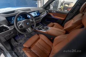 Pelēks BMW X7 2025 Tallina, ar dzinēja tilpumu 3.00 L un nobraukumu 5 tūkst. km par 99639 €, foto 8 vietnē AUTOMOTO.COM.LV