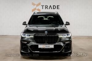 Pelēks BMW X7 2021 Pērnava, ar dzinēja tilpumu 3.00 L un nobraukumu 107 tūkst. km par 60990 €, foto 3 vietnē AUTOMOTO.COM.LV