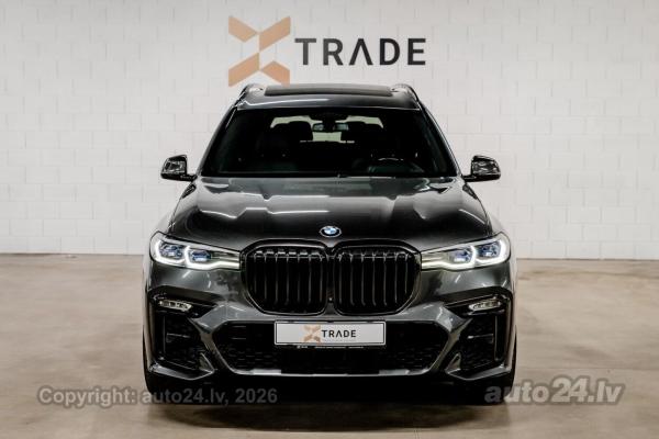 Pelēks BMW X7 2021 Pērnava, ar dzinēja tilpumu 3.00 L un nobraukumu 107 tūkst. km par 60990 €, foto 3 vietnē AUTOMOTO.COM.LV