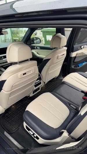 BMW X7 2019 Tallina, ar dzinēja tilpumu 3.00 L un nobraukumu 97 tūkst. km par 54900 €, foto 10 vietnē AUTOMOTO.COM.LV
