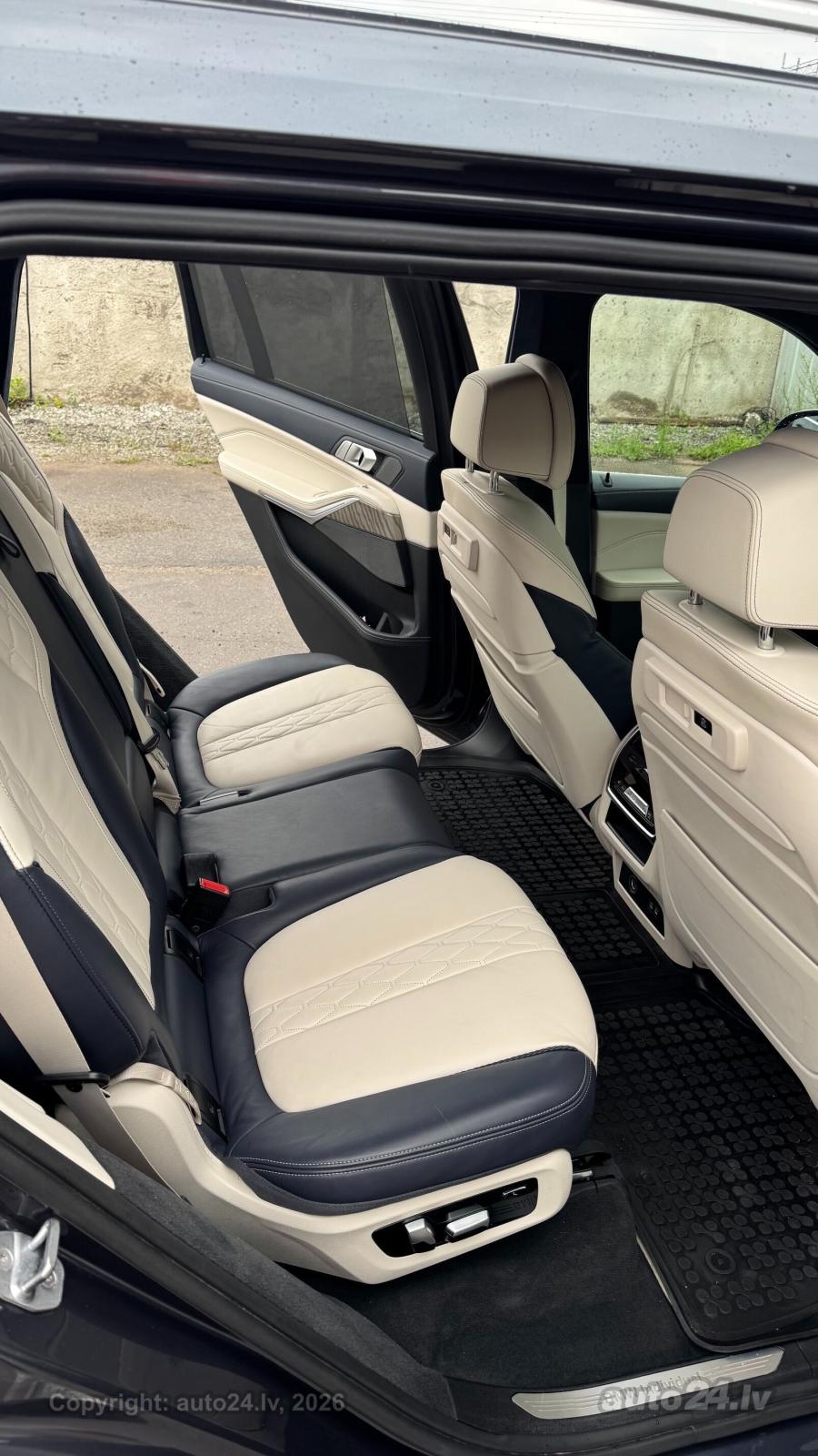 BMW X7 2019 Tallina, ar dzinēja tilpumu 3.00 L un nobraukumu 97 tūkst. km par 54900 €, foto 11 vietnē AUTOMOTO.COM.LV