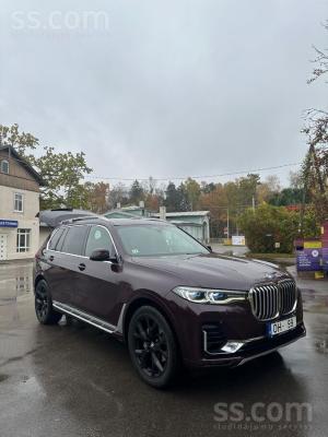 Red BMW X7 2019 in Jurmala, with an engine capacity of 3.00 L and mileage of 101 thousand km for 55000 €, photo 7 on AUTOMOTO.COM.LV