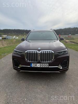 Red BMW X7 2019 in Riga, with an engine capacity of 3.00 L and mileage of 107 thousand km for 52790 €, photo  on AUTOMOTO.COM.LV