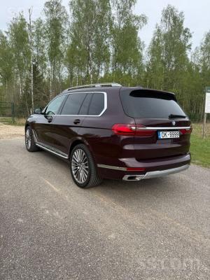 Sarkans BMW X7 2019 Rīga, ar dzinēja tilpumu 3.00 L un nobraukumu 107 tūkst. km par 52790 €, foto 4 vietnē AUTOMOTO.COM.LV