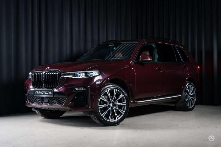Red BMW X7 2020 in Vilnius, with an engine capacity of 3.00 L and mileage of 99 thousand km for 59999 €, photo 1 on AUTOMOTO.COM.LV