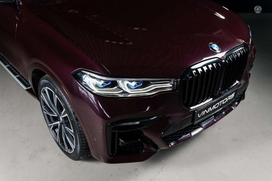 Red BMW X7 2020 in Vilnius, with an engine capacity of 3.00 L and mileage of 99 thousand km for 59999 €, photo 7 on AUTOMOTO.COM.LV