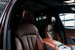 Красный БМВ X7 2020 в Вильнюс, объемом двигателя 3.00 л и пробегом 99 тыс. км за 52999 €, фото 33 на AUTOMOTO.COM.LV