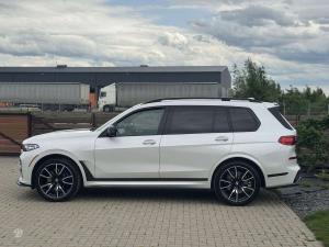 Balts BMW X7 2019 Kauņa, ar dzinēja tilpumu 3.00 L un nobraukumu 84 tūkst. km par 54900 €, foto 5 vietnē AUTOMOTO.COM.LV