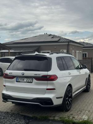 Balts BMW X7 2019 Kauņa, ar dzinēja tilpumu 3.00 L un nobraukumu 84 tūkst. km par 54900 €, foto 18 vietnē AUTOMOTO.COM.LV