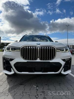 Balts BMW X7 2019 Rīga, ar dzinēja tilpumu 3.00 L un nobraukumu 173 tūkst. km par 48500 €, foto 4 vietnē AUTOMOTO.COM.LV
