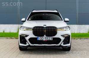 White BMW X7 2019 in Riga, with an engine capacity of 3.00 L and mileage of 89 thousand km for 50990 €, photo 2 on AUTOMOTO.COM.LV