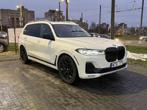 White BMW X7 2019 in Kaunas, with an engine capacity of 3.00 L and mileage of 162 thousand km for 45999 €, photo 3 on AUTOMOTO.COM.LV