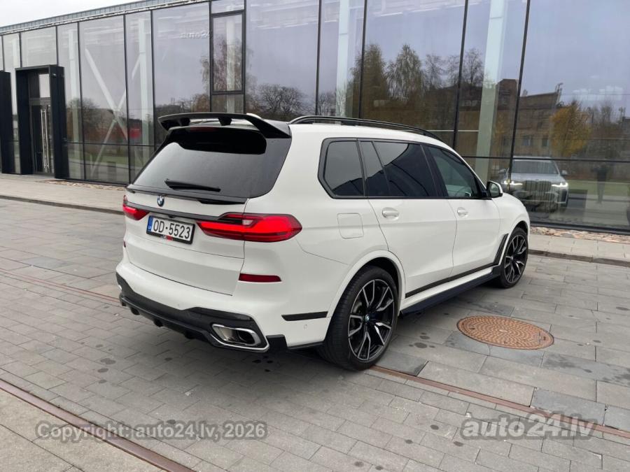 Balts BMW X7 2019 Rīga, ar dzinēja tilpumu 4.00 L un nobraukumu 93 tūkst. km par 47800 €, foto 4 vietnē AUTOMOTO.COM.LV