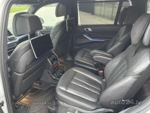 Balts BMW X7 2019 Rīga, ar dzinēja tilpumu 4.00 L un nobraukumu 93 tūkst. km par 47800 €, foto 13 vietnē AUTOMOTO.COM.LV