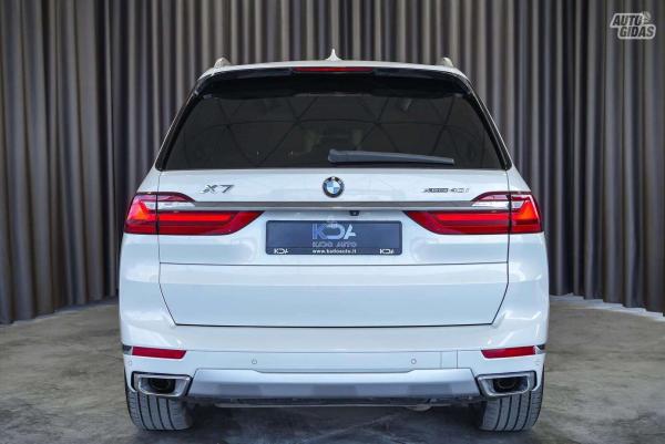 White BMW X7 2019 in Marijampole, with an engine capacity of 3.00 L and mileage of 95 thousand km for 47950 €, photo 10 on AUTOMOTO.COM.LV