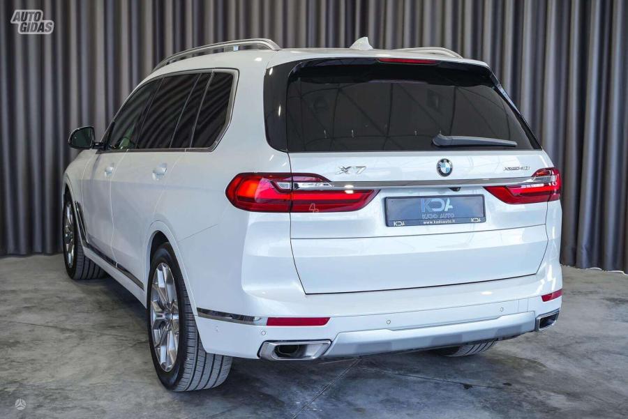 Balts BMW X7 2019 Marijampole, ar dzinēja tilpumu 3.00 L un nobraukumu 95 tūkst. km par 47950 €, foto 12 vietnē AUTOMOTO.COM.LV