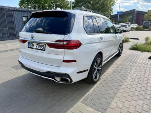 Белый БМВ X7 2019 в Рига, объемом двигателя 3.00 л и пробегом 282 тыс. км за 37900 €, фото 6 на AUTOMOTO.COM.LV