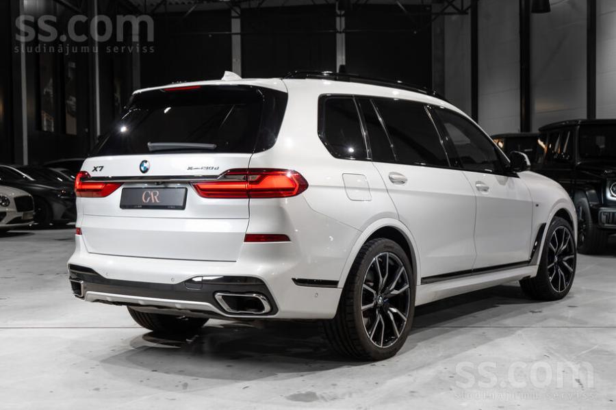 White BMW X7 2019 in Riga, with an engine capacity of 3.00 L and mileage of 56 thousand km for 63900 €, photo 5 on AUTOMOTO.COM.LV