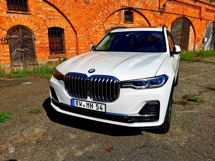 Balts BMW X7 2019 Kauņa, ar dzinēja tilpumu 2.99 L un nobraukumu 257 tūkst. km par 36200 €, foto 1 vietnē AUTOMOTO.COM.LV