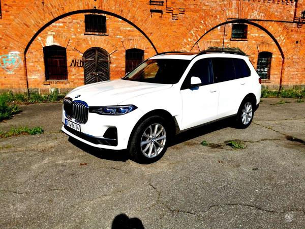 White BMW X7 2019 in Kaunas, with an engine capacity of 2.99 L and mileage of 257 thousand km for 36200 €, photo 4 on AUTOMOTO.COM.LV