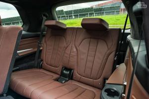 White BMW X7 2019 in Kaunas, with an engine capacity of 3.00 L and mileage of 96 thousand km for 46950 €, photo 38 on AUTOMOTO.COM.LV