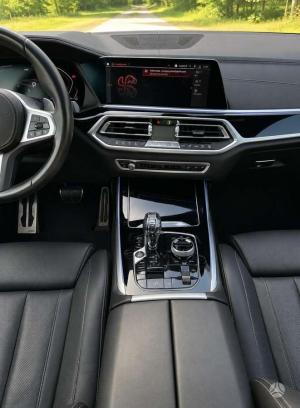 Balts BMW X7 2019 Viļņa, ar dzinēja tilpumu 3.00 L un nobraukumu 134 tūkst. km par 49500 €, foto 10 vietnē AUTOMOTO.COM.LV