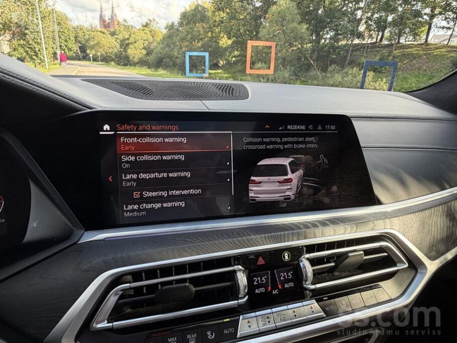 Balts BMW X7 2019 Rēzekne, ar dzinēja tilpumu 3.00 L un nobraukumu 283 tūkst. km par 43990 €, foto 30 vietnē AUTOMOTO.COM.LV